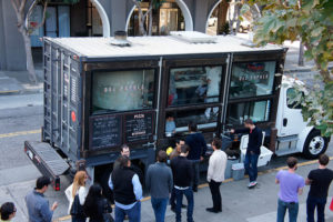 Street Food around the World: 8 Original and Successful Ideas